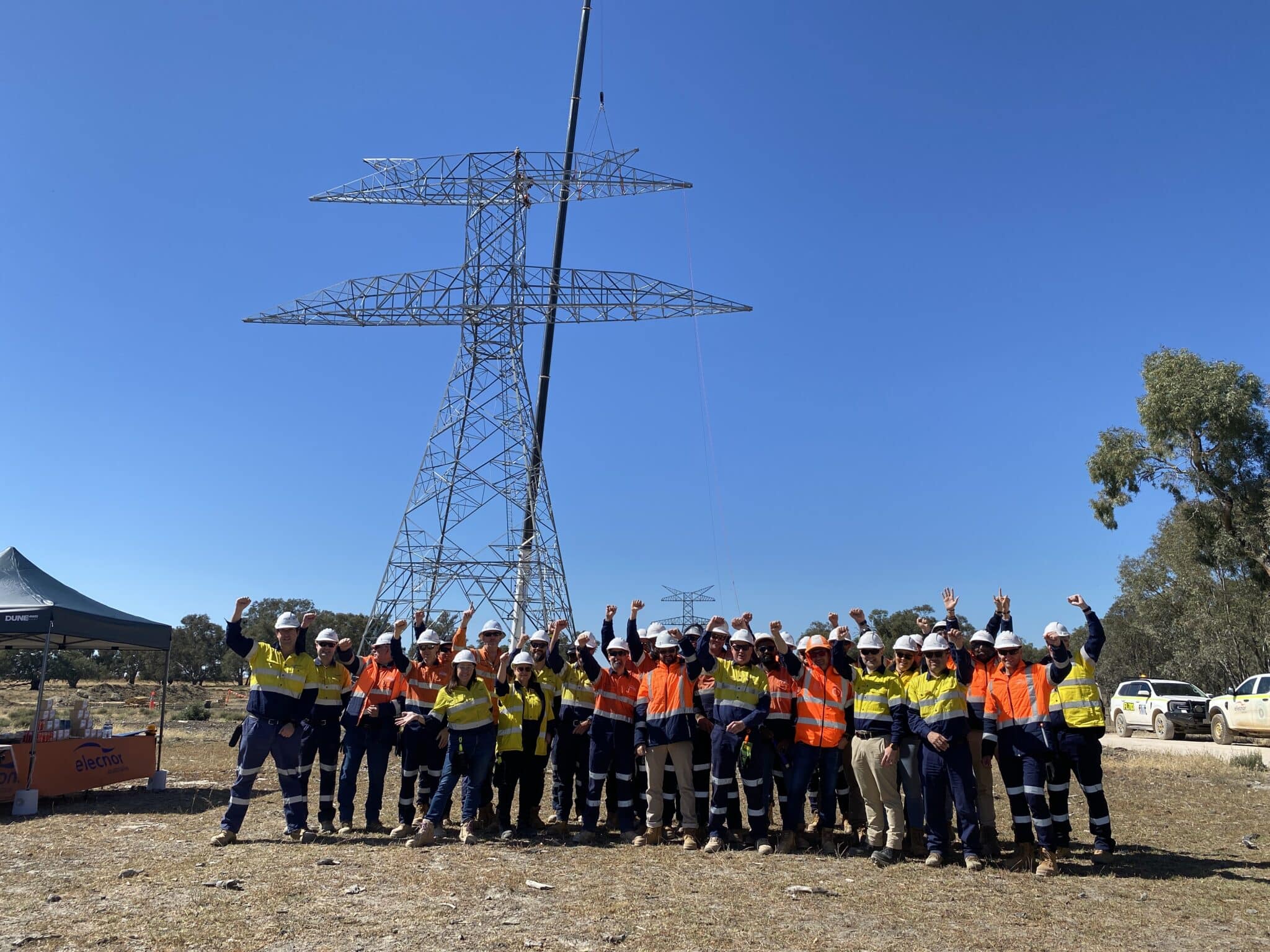 New year celebrations for Transgrid as last tower of 1500 goes up ...