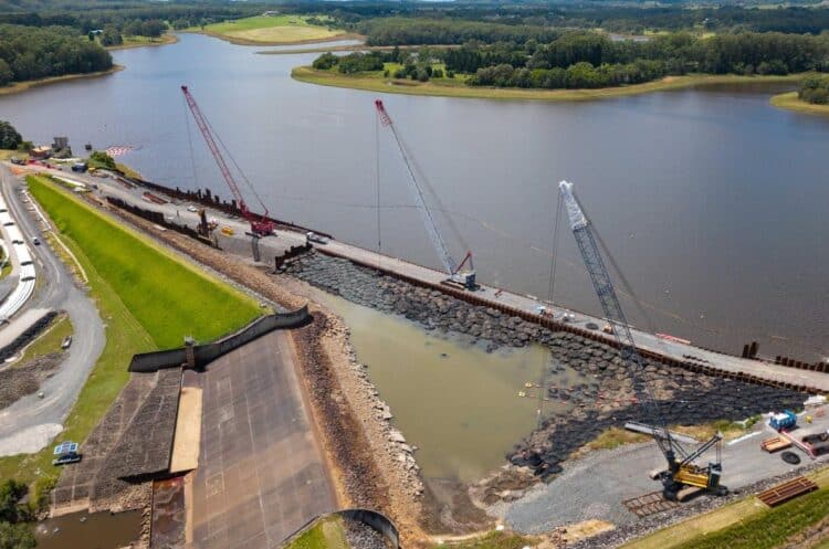 Lake Macdonald Dam upgrade hits key milestone with cofferdam completion ...