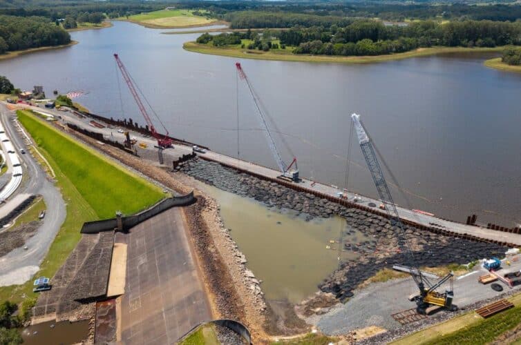 Lake Macdonald Dam upgrade hits key milestone with cofferdam completion ...