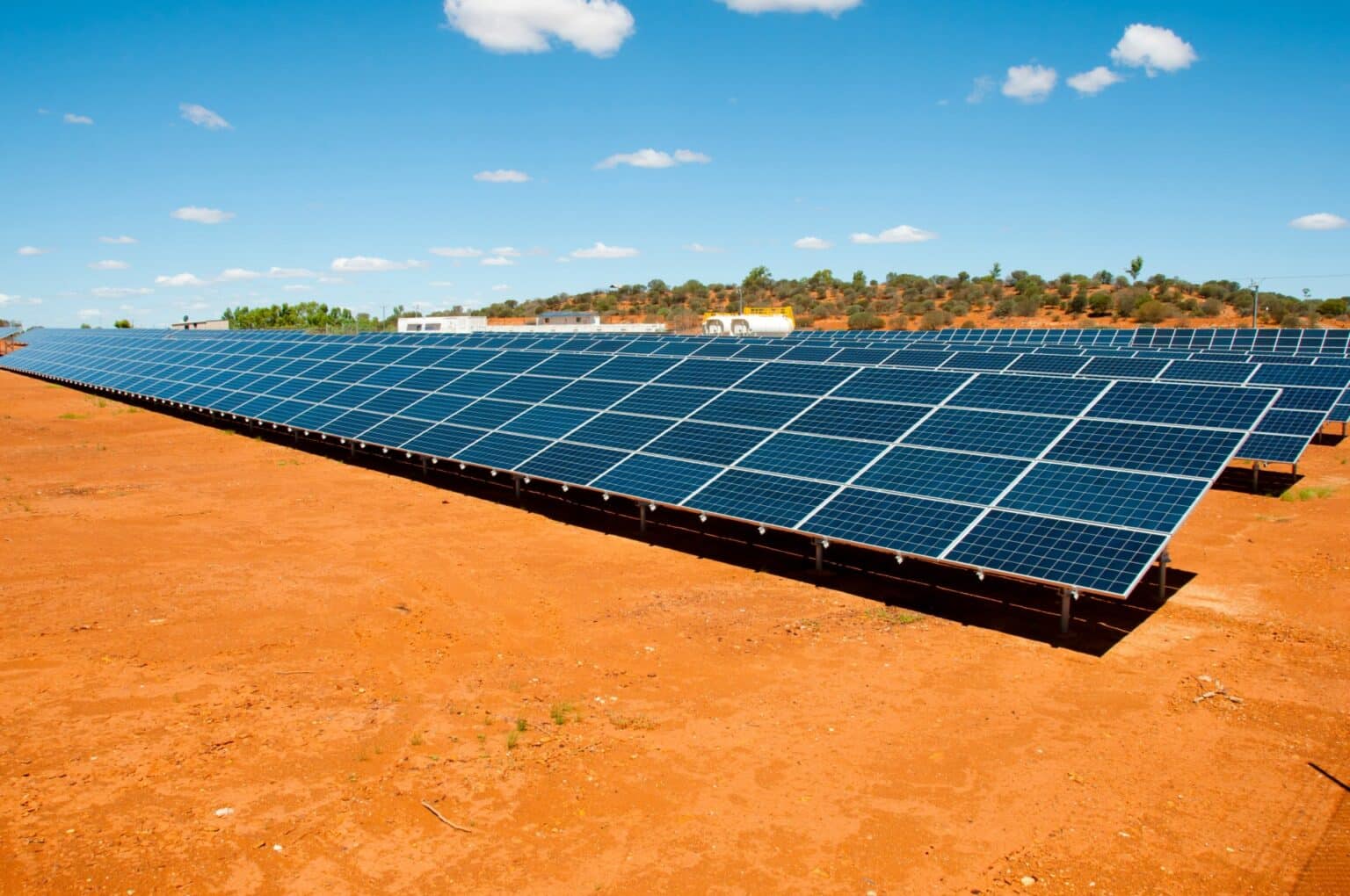 Jinbi Solar Project signs power agreement to push ahead - Utility Magazine